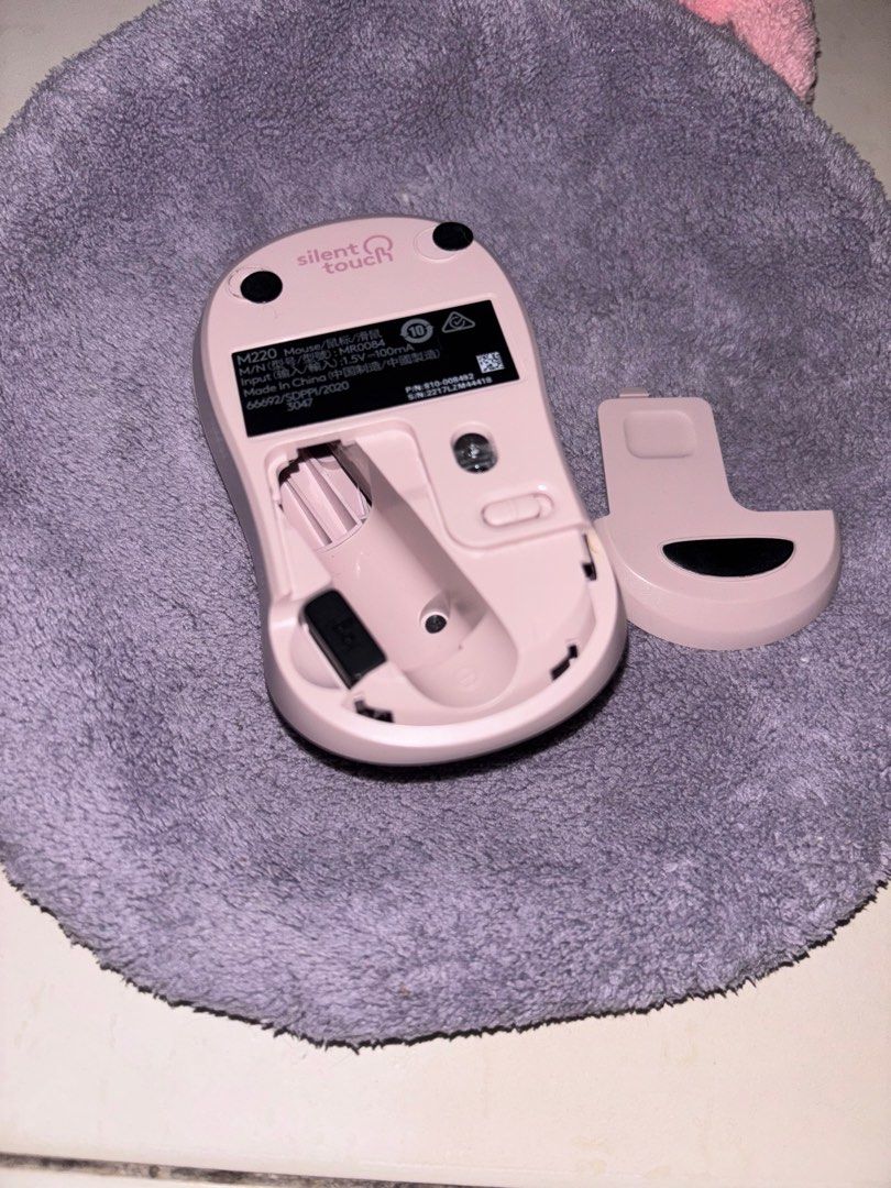 Logitech M220 Silent Bluetooth Mouse, Computers & Tech, Parts ...
