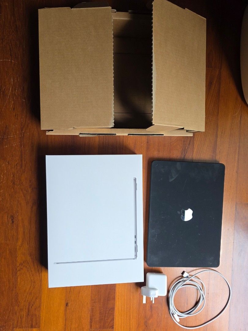 MacBook Air 13-inch M3 Chip (FEB 25)+ warranty till 24 Feb 26 ...