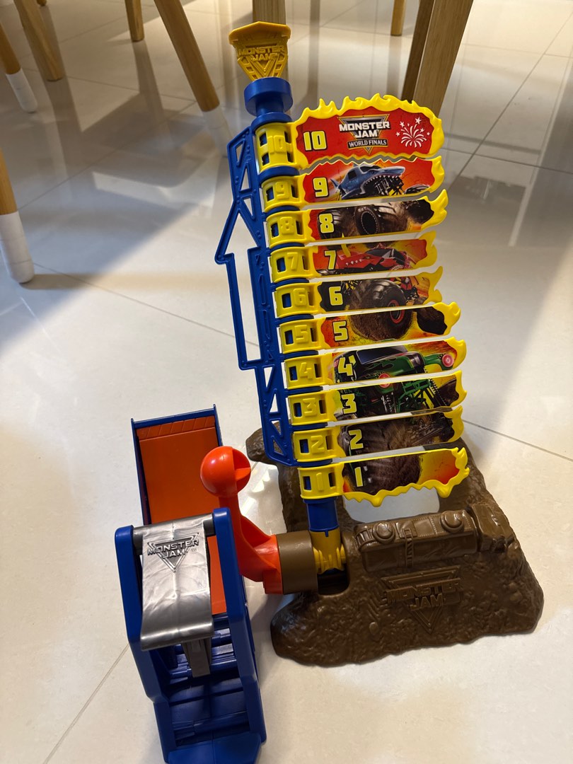 Monster Jam World Finals Big Air challenge, Hobbies & Toys, Toys ...