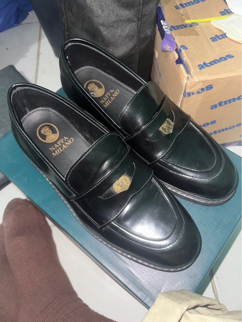 Nappa Milano Penny Loafers, Fesyen Pria, Sepatu , Sepatu Formal di ...