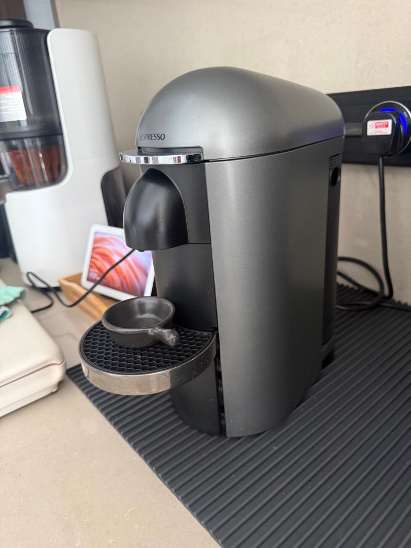 Nespresso Vertuo Next Coffee Machine - Grey, TV & Home Appliances ...