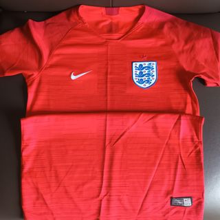 England National Team Jersey - size M, Men's Fashion, Activewear on ...