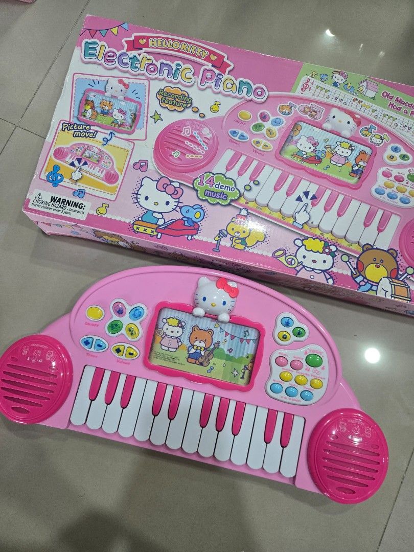 Not working _Hello Kitty Electronic Piano Toy, Hobbies & Toys, Musical ...
