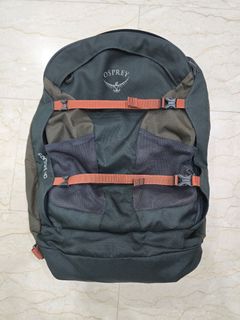 Osprey Farpoint 65 Wheeled Travel Pack - Black, Men's Fashion, Bags ...