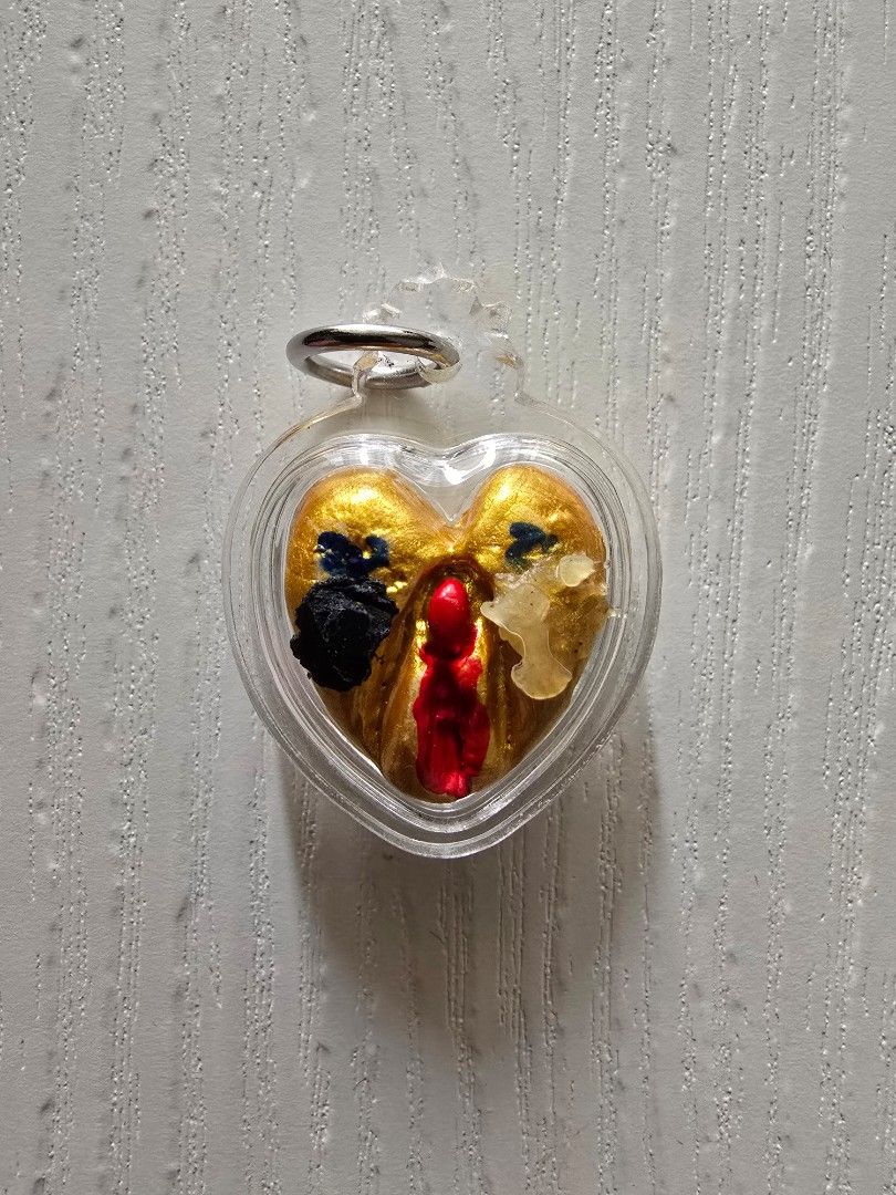 🔥 ️Phor Kam Dee Yoni Mae Per♥️, Hobbies & Toys, Religious Items on ...