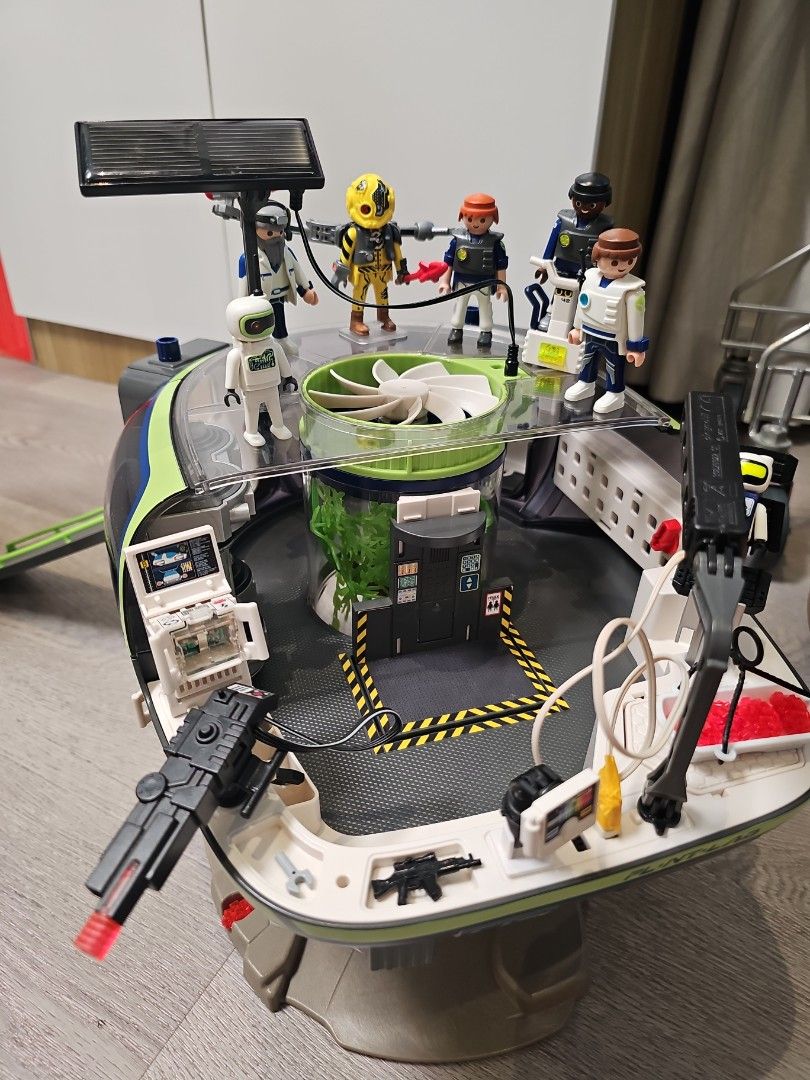 Playmobil future planet, Hobbies & Toys, Toys & Games on Carousell