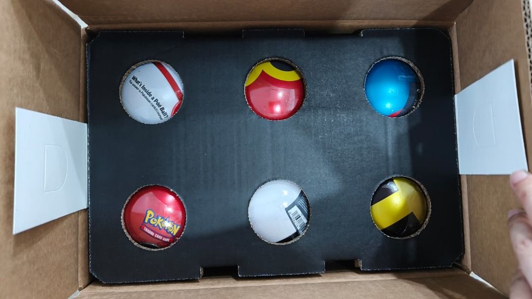 POKEMON 2025 Q4 POKEBALL TIN (1 CASE OF 6s), Hobbies & Toys, Toys ...