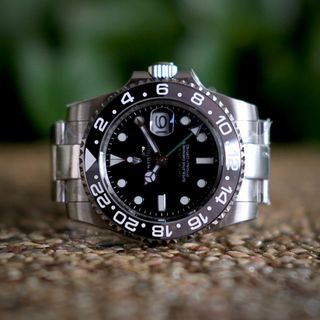 Seiko Mod GMT Bruce Wayne, Men's Fashion, Watches & Accessories ...