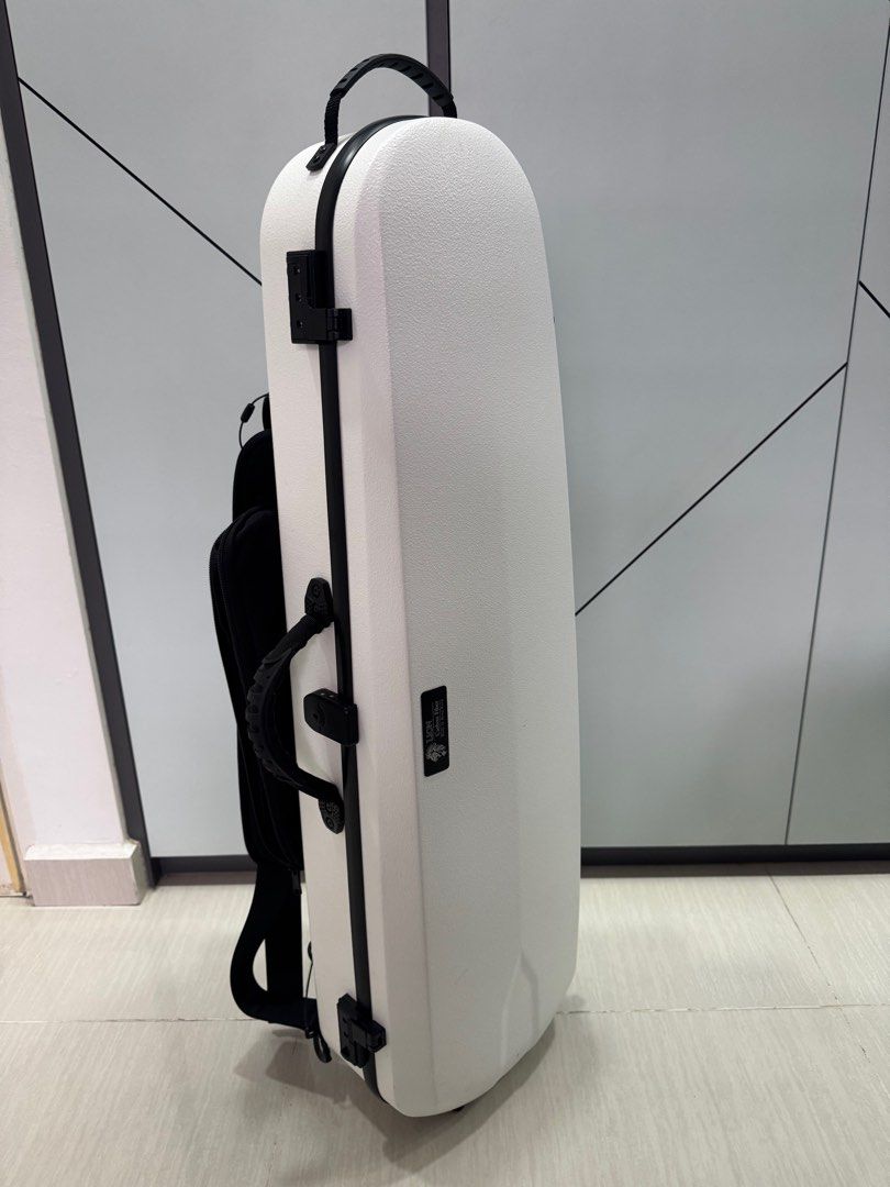 Rath R9 Bass Trombone, Hobbies & Toys, Musical Instruments on Carousell