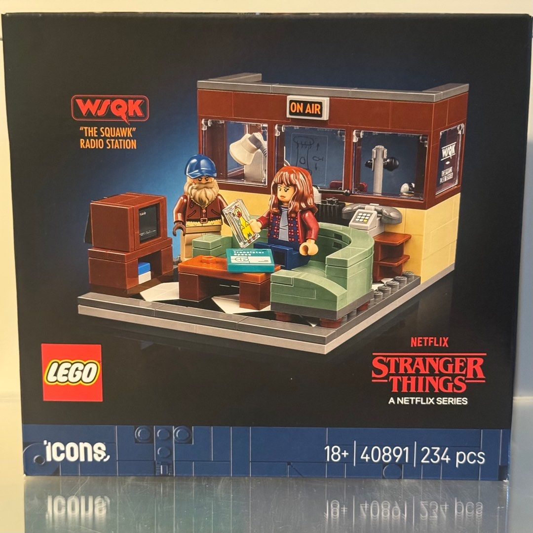 (Ready Stock) LEGO Icons 40891 Stranger Things: WSQK “The Squawk” Radio ...
