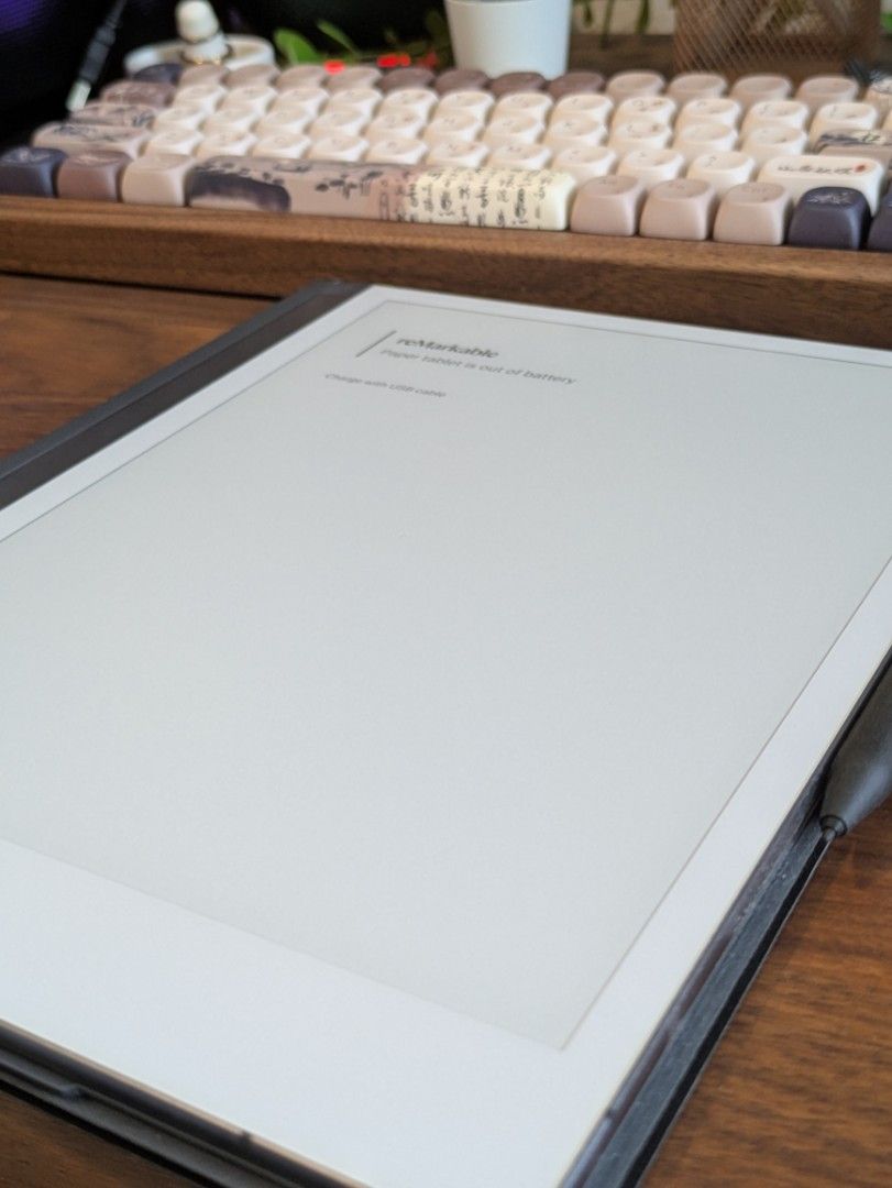 Remarkable 2 E Ink Tablet + Type Folio, Plus Pen, Replacement Tips ...