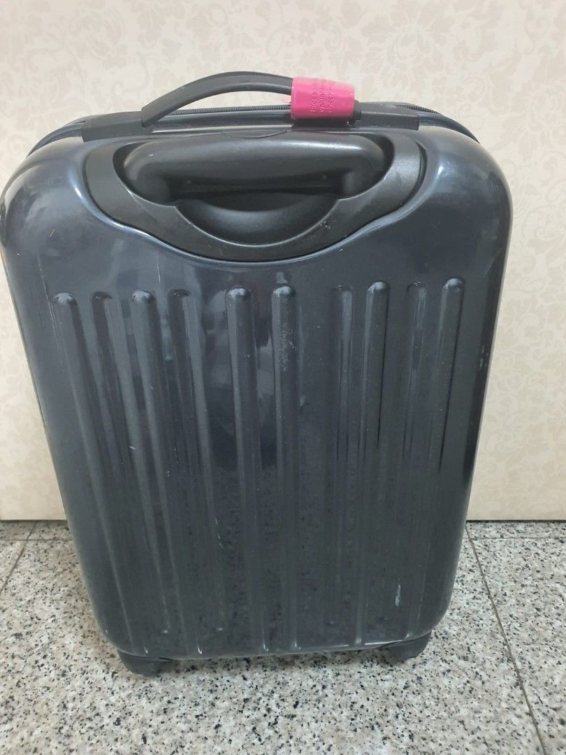 Samsonite Expandable Carry-On Suitcase - Grey, Hobbies & Toys, Travel ...