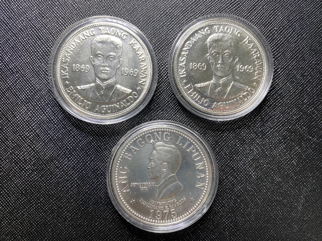 Silver Coin 1 Peso Emilio Aguinaldo & 50 Peso Ferdinand Marcos, Hobbies ...