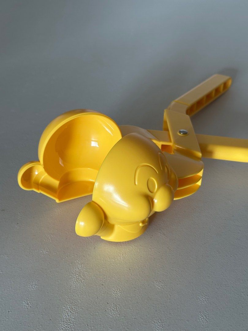 Snowball Maker anpan man, Hobbies & Toys, Toys & Games on Carousell