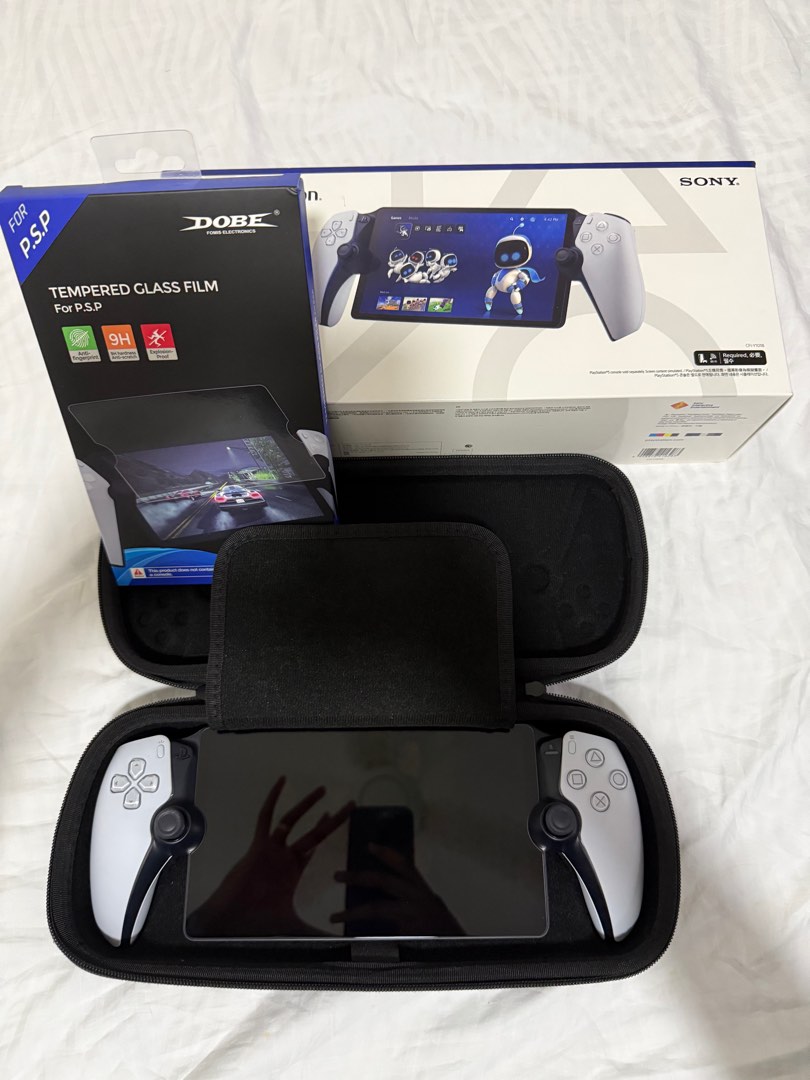 Sony PlayStation Portal Remote Player, Video Gaming, Video Game ...