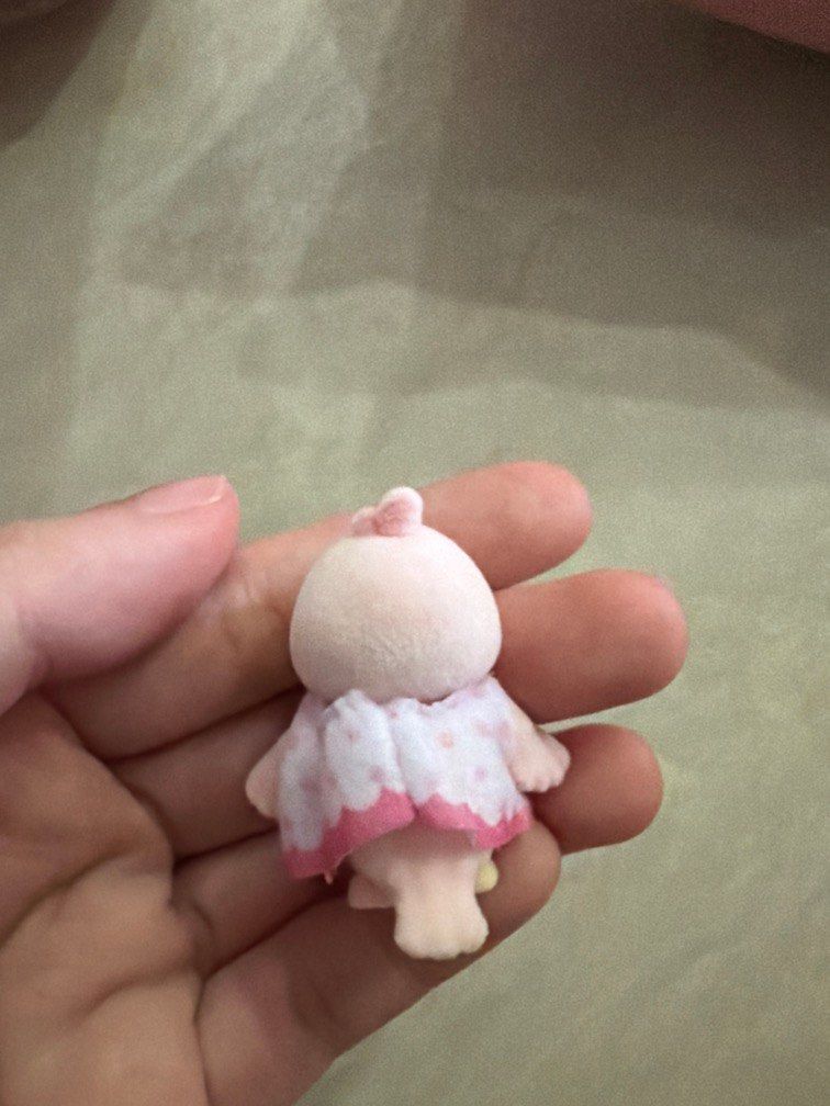 Sylvanian Families Pink Snow Bird, Hobbies & Toys, Toys & Games on ...