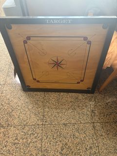 Carrom Board & Chips, Hobbies & Toys, Toys & Games on Carousell