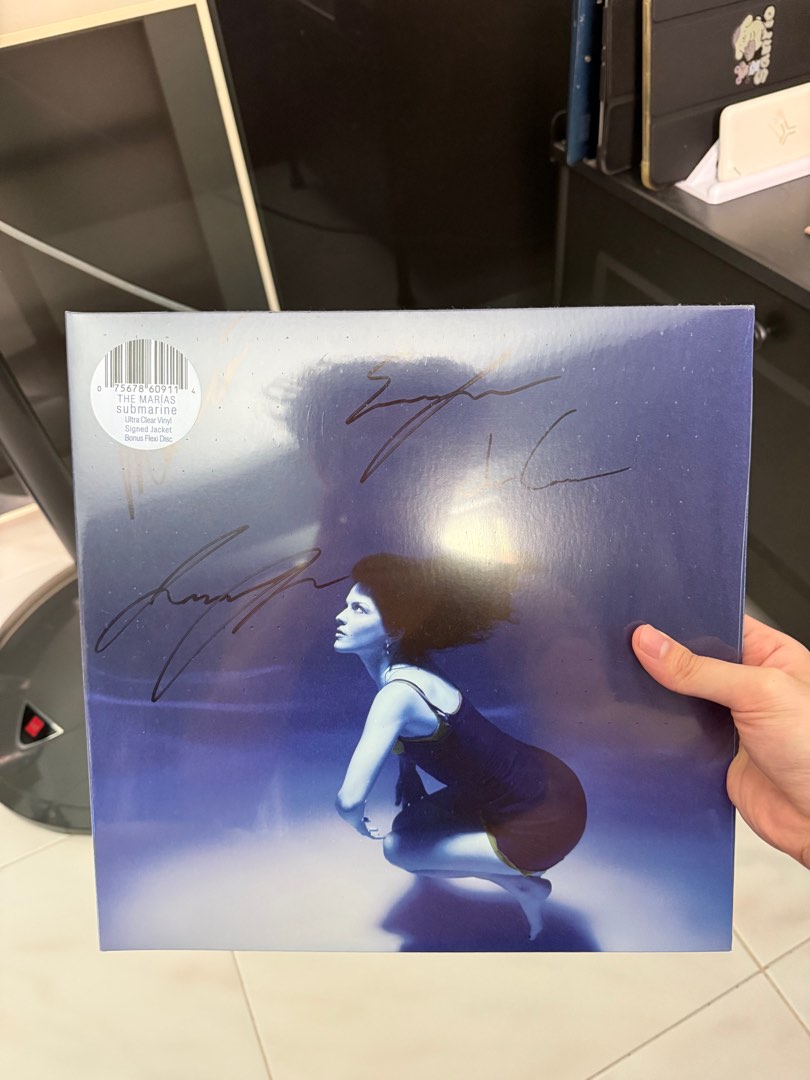 The Marías - Submarine (Signed, Ultra Clear Vinyl with Bonus Flexi Disc ...