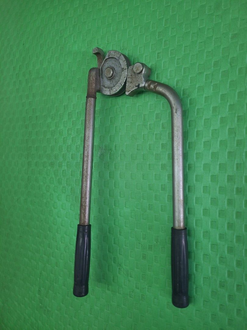 Tube & Pipe 1/2" Bender, Furniture & Home Living, Home Improvement ...