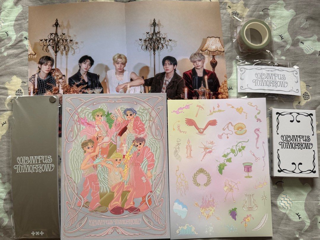 TXT seasons greetings 2026 misc set, Hobbies & Toys, Memorabilia ...