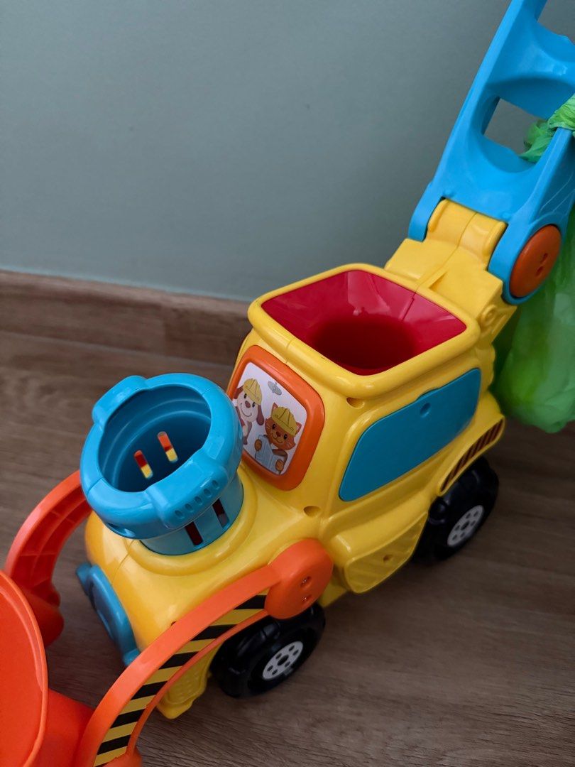 VTech Pop and Drop Digger, Babies & Kids, Infant Playtime on Carousell