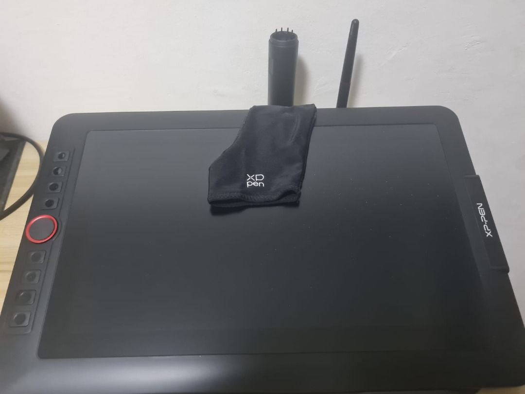 XP-Pen Artist 13.3 Pro Drawing Tablet, Mobile Phones & Gadgets, Tablets ...