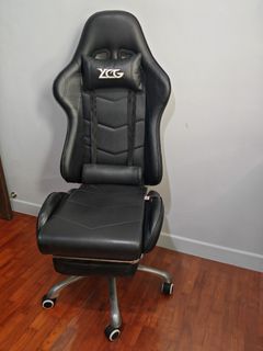 Giving away gaming chair, Furniture & Home Living, Furniture, Chairs on ...
