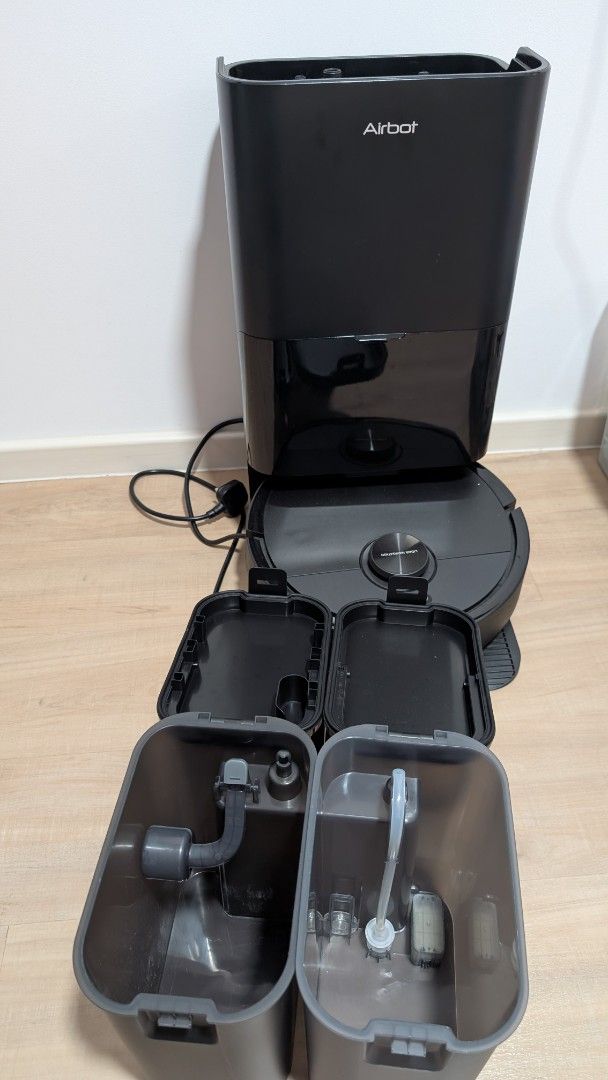 Airbot x40 Robot Vacuum Cleaner, TV & Home Appliances, Vacuum Cleaner ...