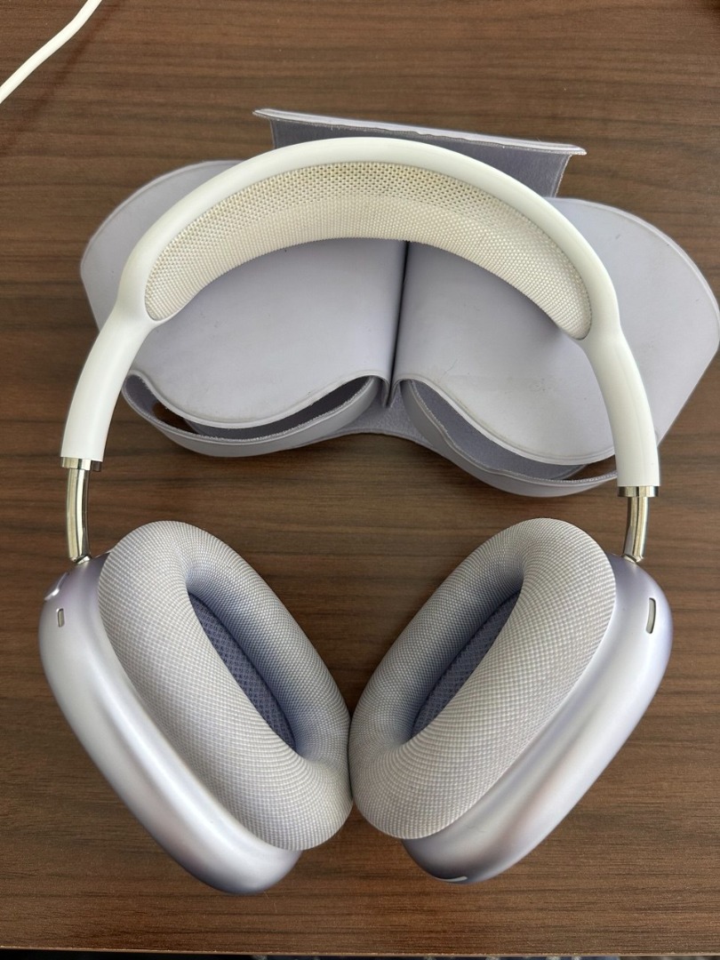 Apple AirPods Max - Sky Blue, Audio, Headphones & Headsets on Carousell