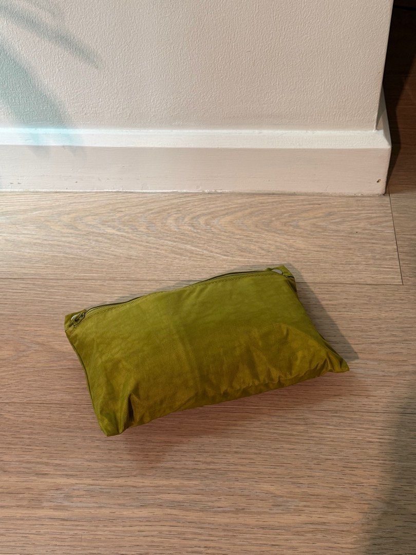 Baggu Cloud Carry On Olive Green, Women's Fashion, Bags & Wallets, Tote ...