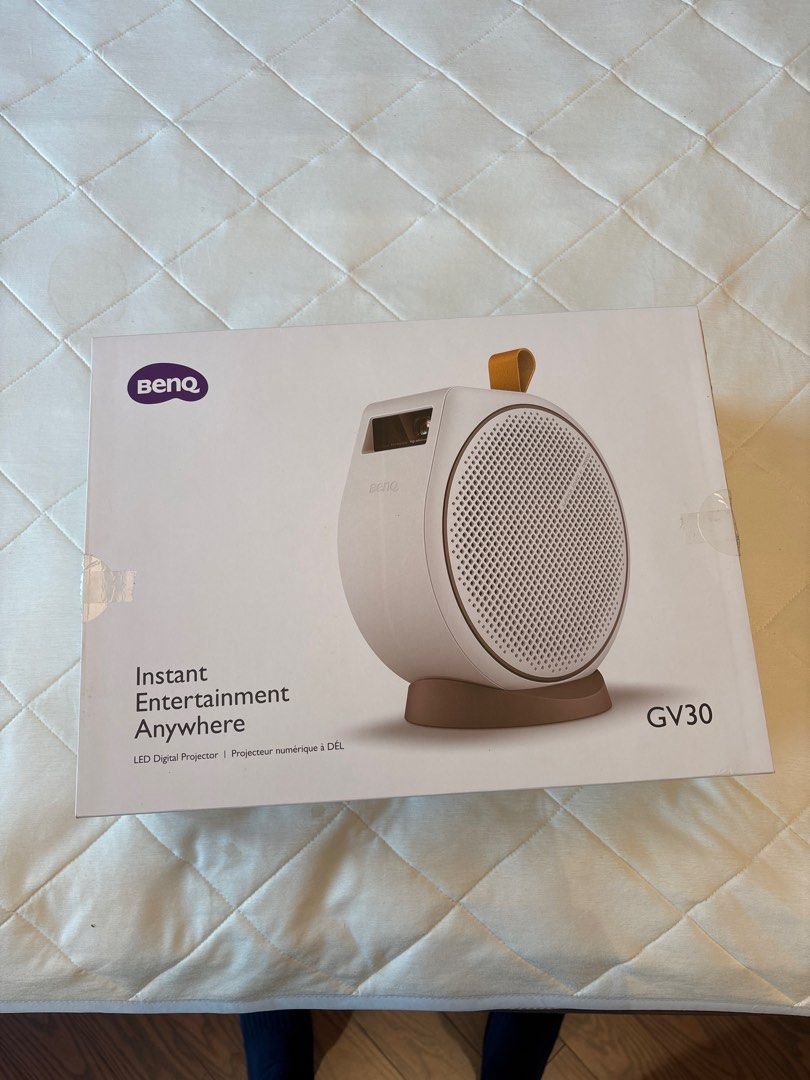 BenQ GV30 Portable Projector, 家庭電器, 電視 & 其他娛樂, 投影機 - Carousell