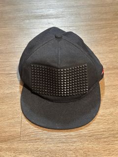 VINTAGE BLACK PEAK CAP, Men's Fashion, Watches & Accessories, Caps ...