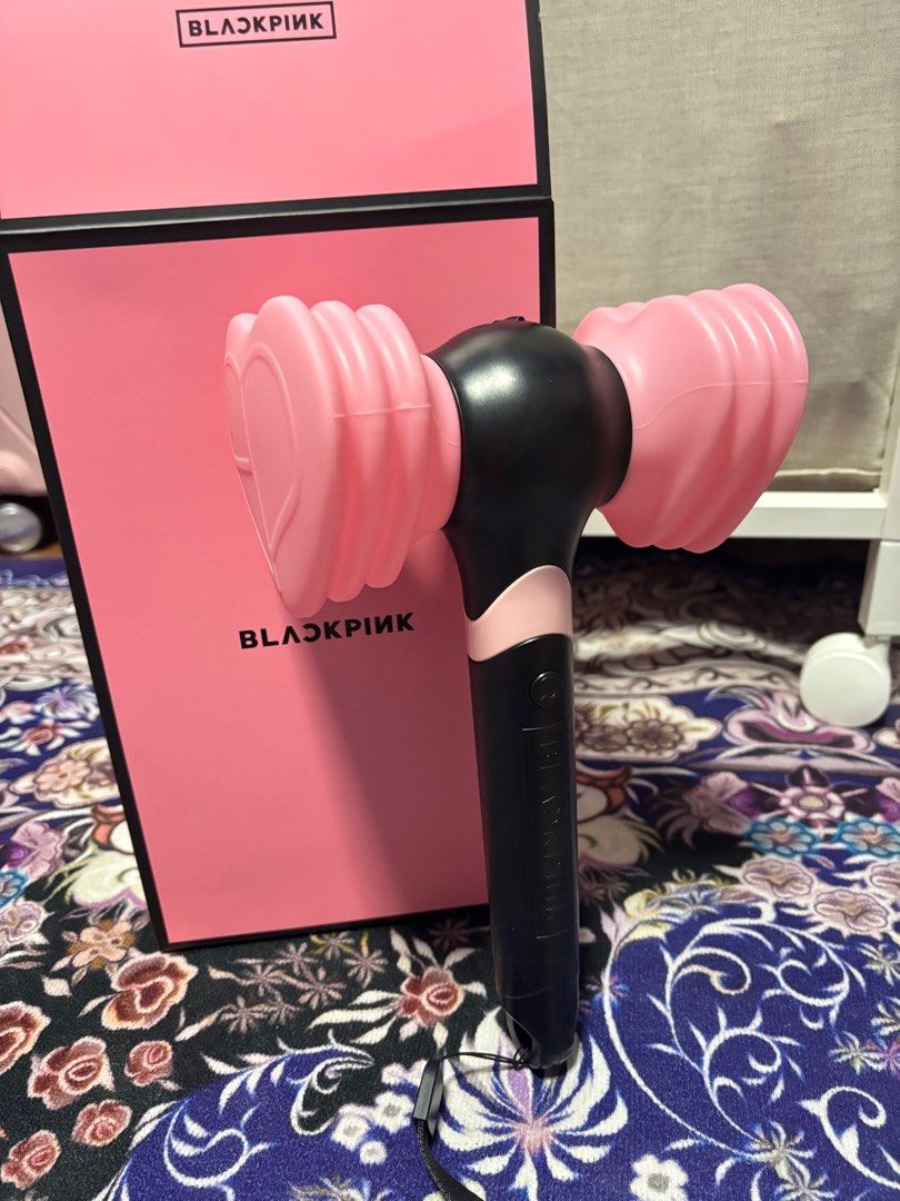 BLACKPINK Official Lightstick (SPECIAL EDITION), Hobbies & Toys ...