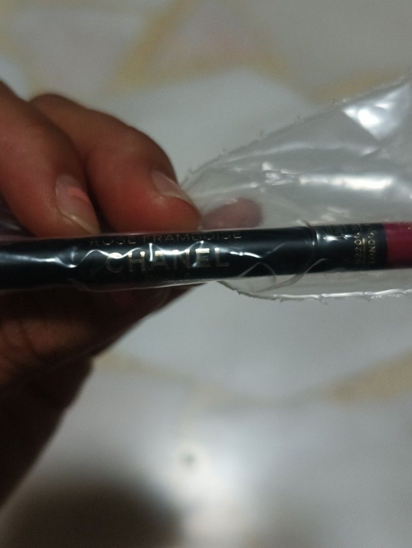Chanel Le Crayon Levres Longwear Lip Pencil, Beauty & Personal Care ...