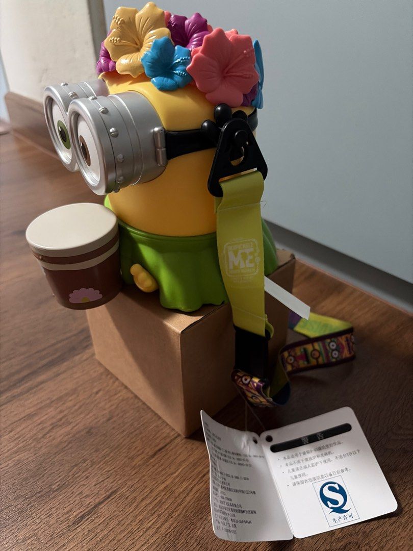 Despicable Me Minion Drink Cup - Universal Studios, Furniture & Home ...