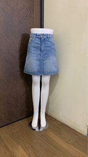 Rok mini uniqlo Dijual | Beli 100+ Rok mini uniqlo online | Carousell ...