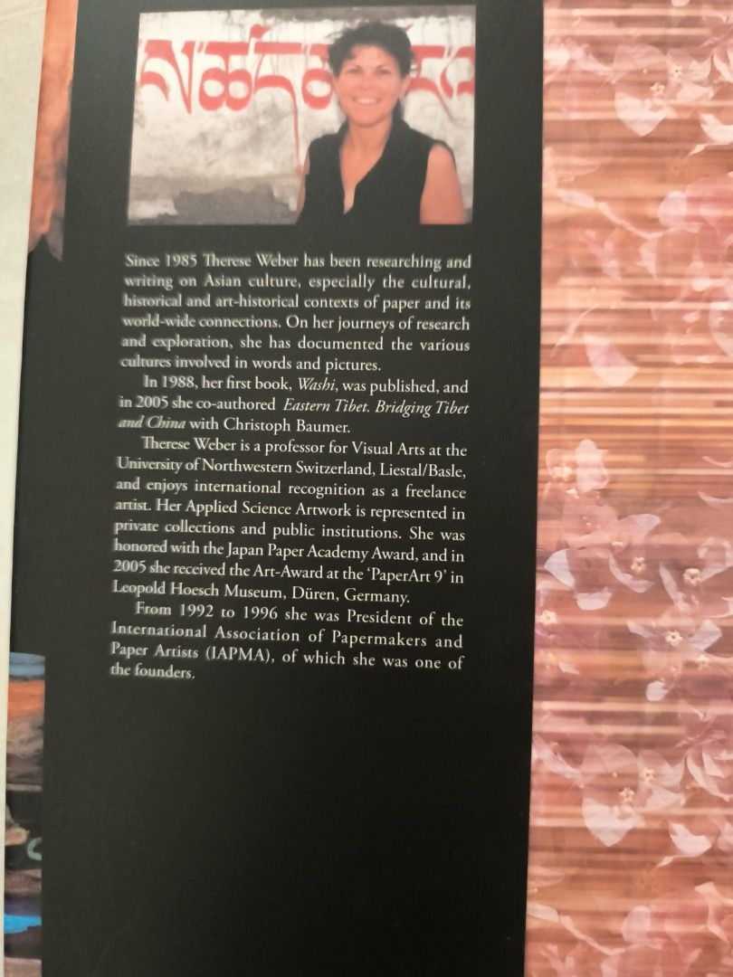 Hard cover The Language of Paper: A History of 2000 Years, Hobbies ...