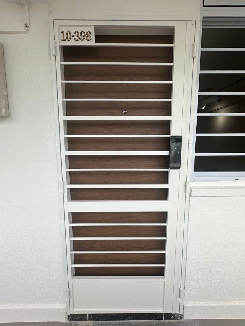 HDB MAIN DOOR + METAL GATE BUNDLE, Furniture & Home Living, Security ...