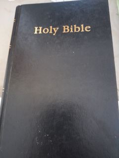 Holy Bible NIV, Hobbies & Toys, Books & Magazines, Religion Books on ...