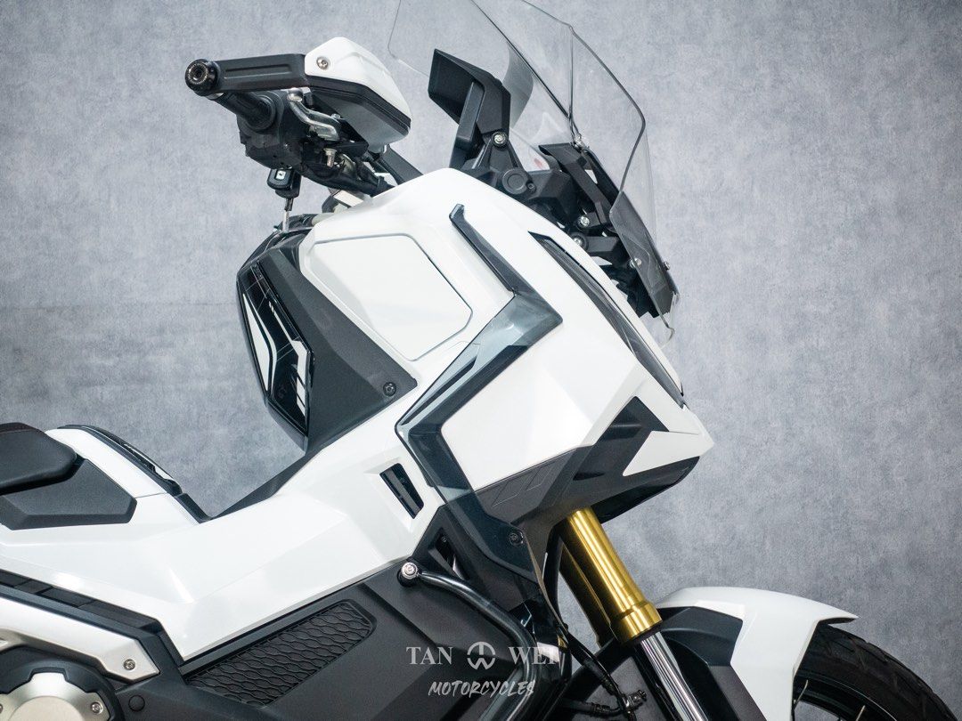 Honda ADV750 (XADV) V3, Motorcycles, Motorcycles for Sale, Class 2 on ...