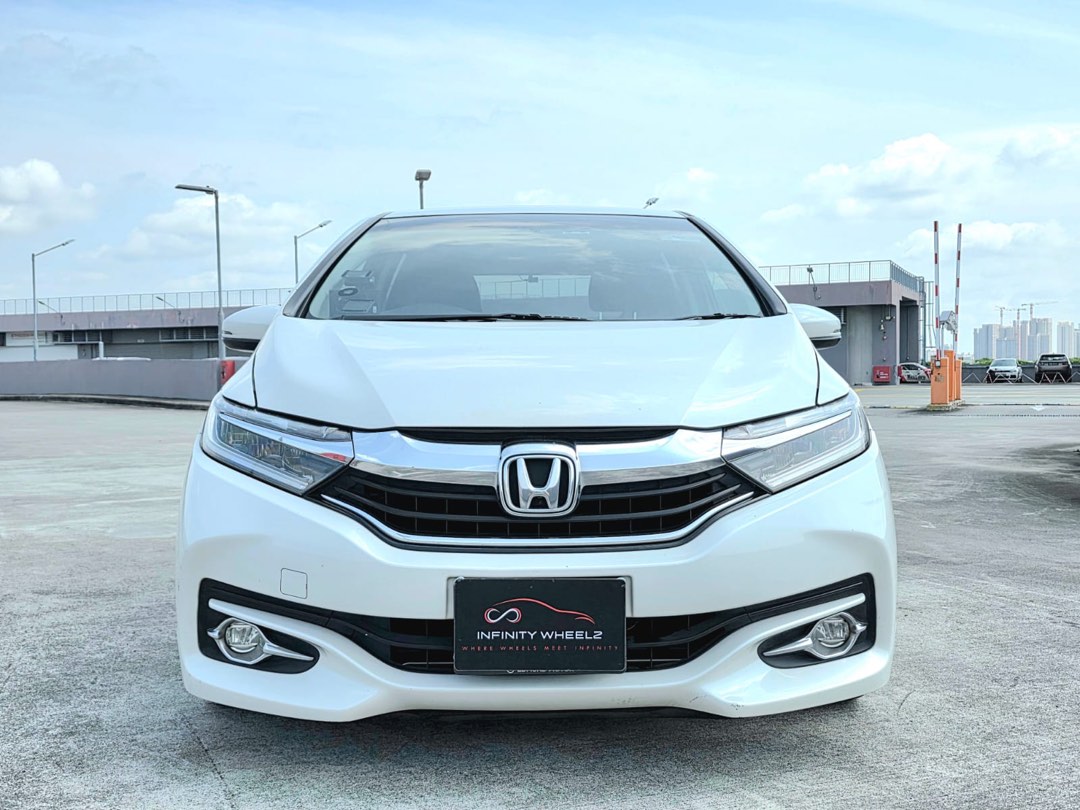 Honda Shuttle 1.5A G, Cars, Used Cars on Carousell