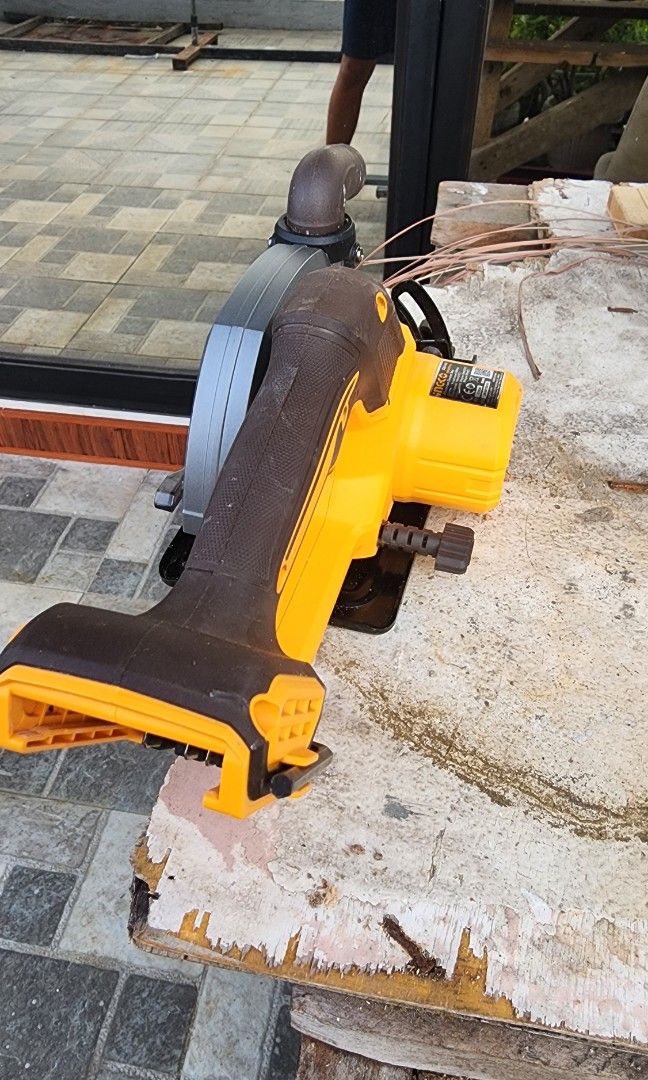Ingco Cordless circular saw 5-1/2" brushless, Commercial & Industrial ...