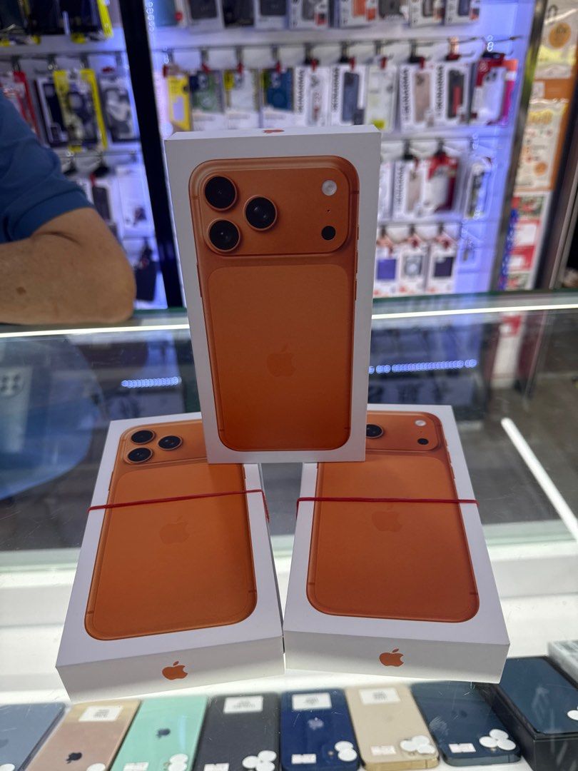 iPhone 17 Pro Max Cosmic Orange 256GB, Mobile Phones & Gadgets, Mobile ...