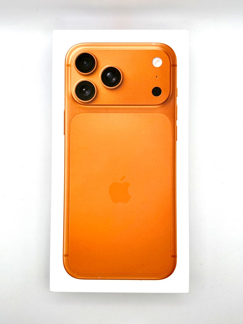 iPhone 17 Pro Max Cosmic Orange 256GB, Mobile Phones & Gadgets, Mobile ...