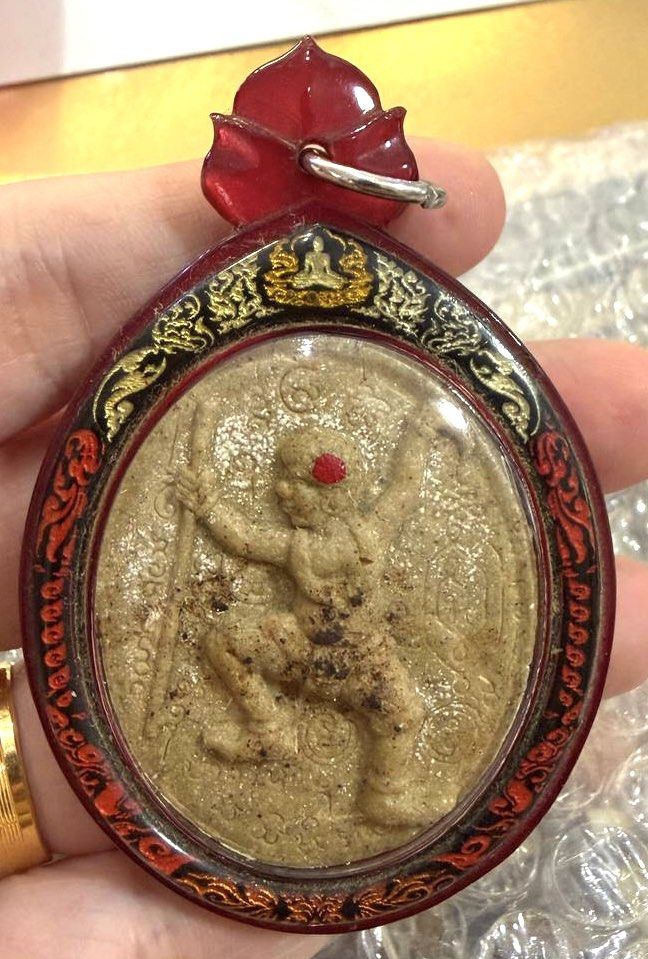 Jao Ngo Lp Kui BE2550 first batch, Hobbies & Toys, Religious Items on ...