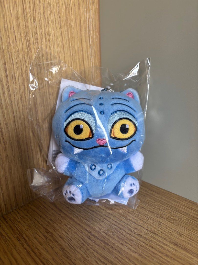 K-Pop Demon Hunters Derpy Plushie Key Ring (blue tiger, keychain, plush ...