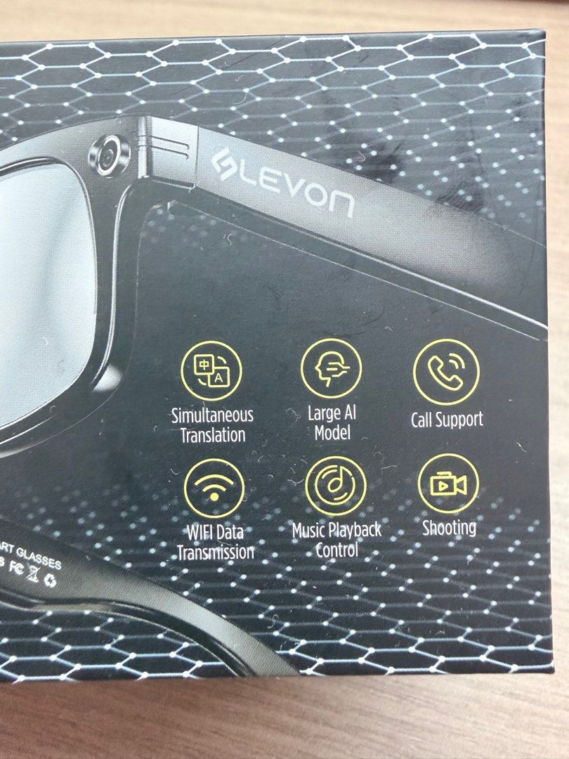 Levon Avis Smart Glasses - Brand New, Men's Fashion, Watches ...