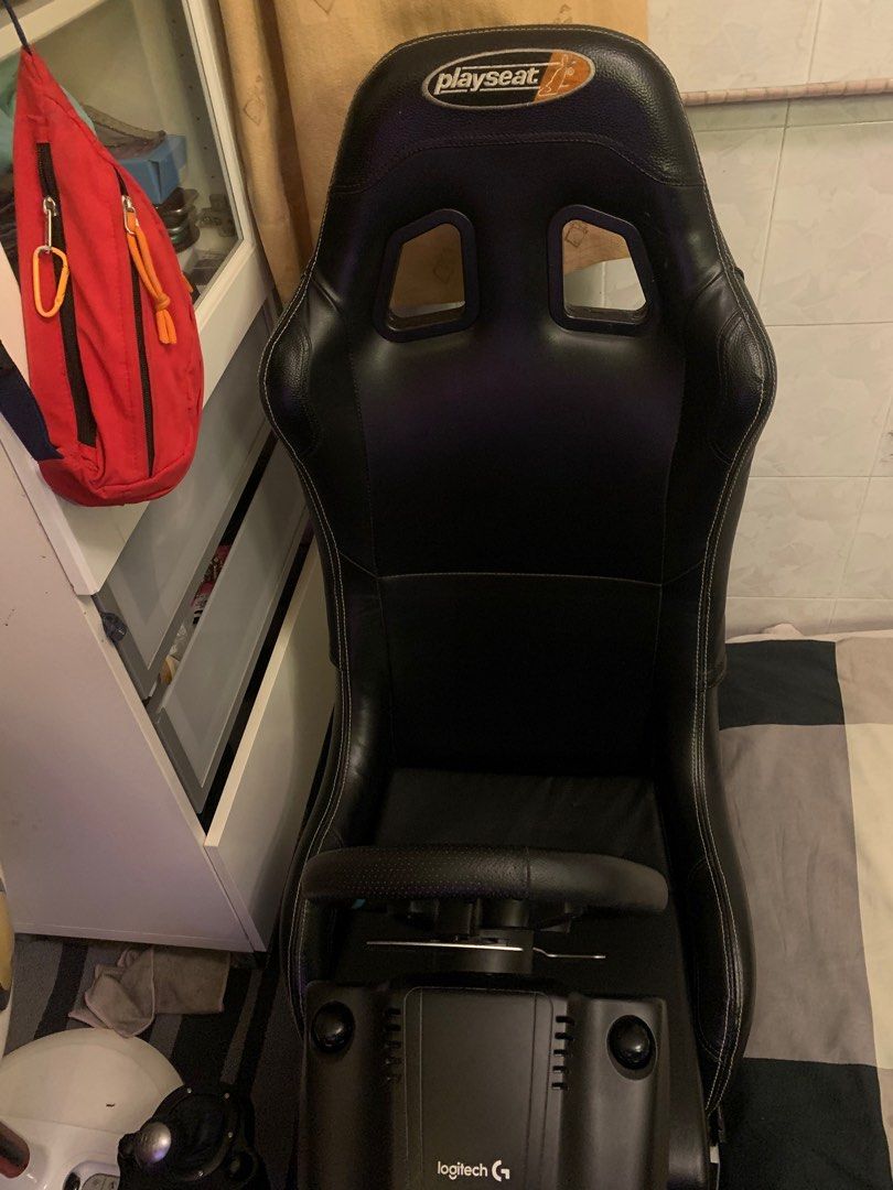 Logitech G29 Racing Wheel & Playseat Evolution, Video Gaming, Gaming ...