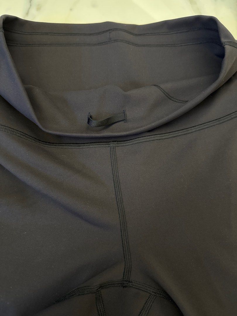 Lululemon Wunder Train HR Tights 25, Women's Fashion, Activewear on ...