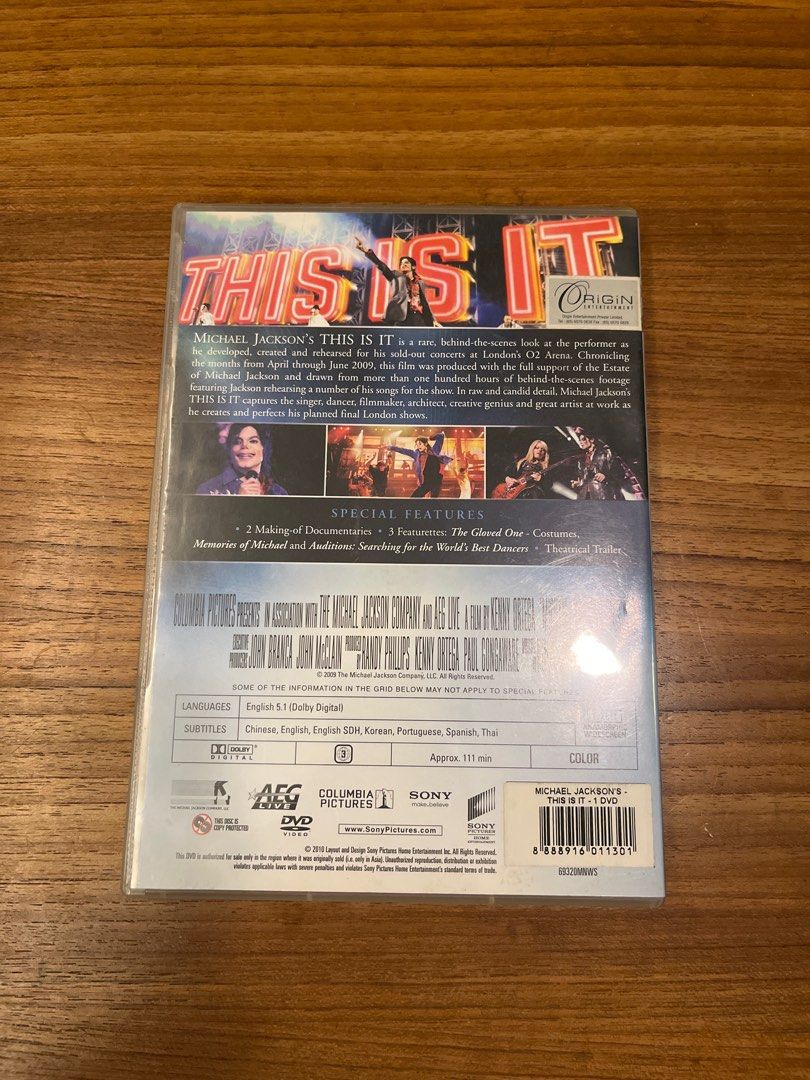 Michael Jackson This Is It DVD, Hobbies & Toys, Music & Media, CDs ...